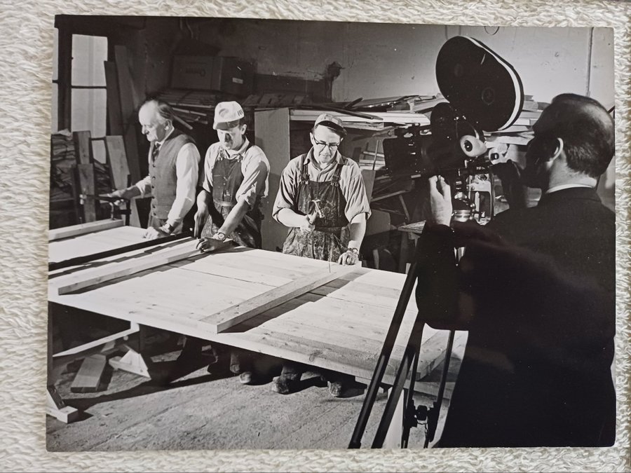 Äldre FOTO PRESSFOTO Design / Snickeri H. Stenb.. | Köp på Tradera ...