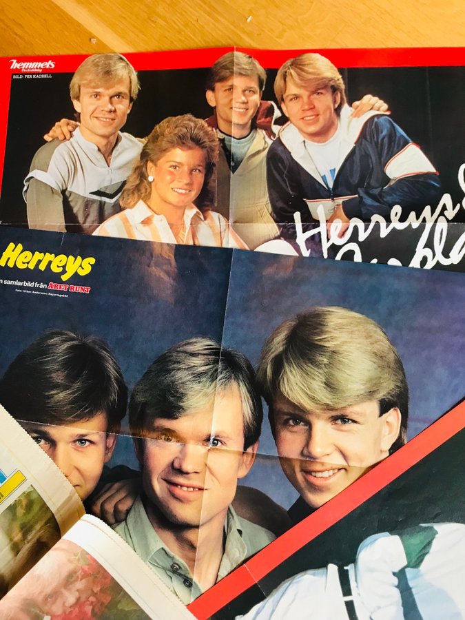Vintage samling posters fr 80-talet Carola och Herreys ...