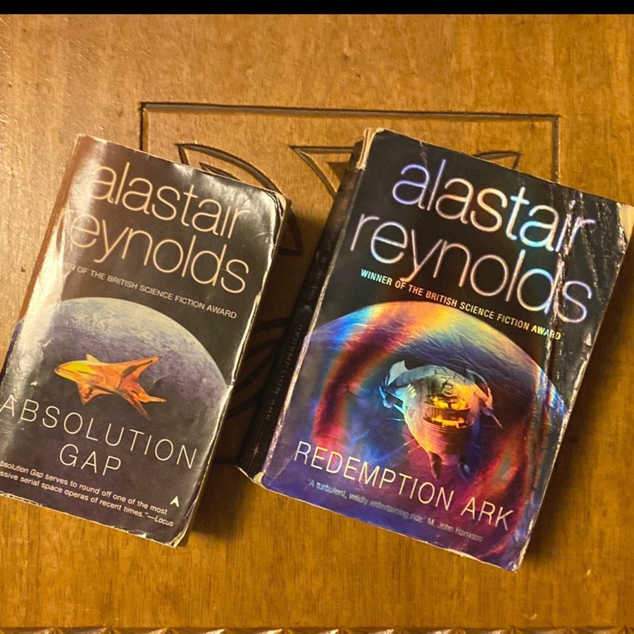 Se produkter som liknar Absolution Gap & Redemption A.. på Tradera (693490838)