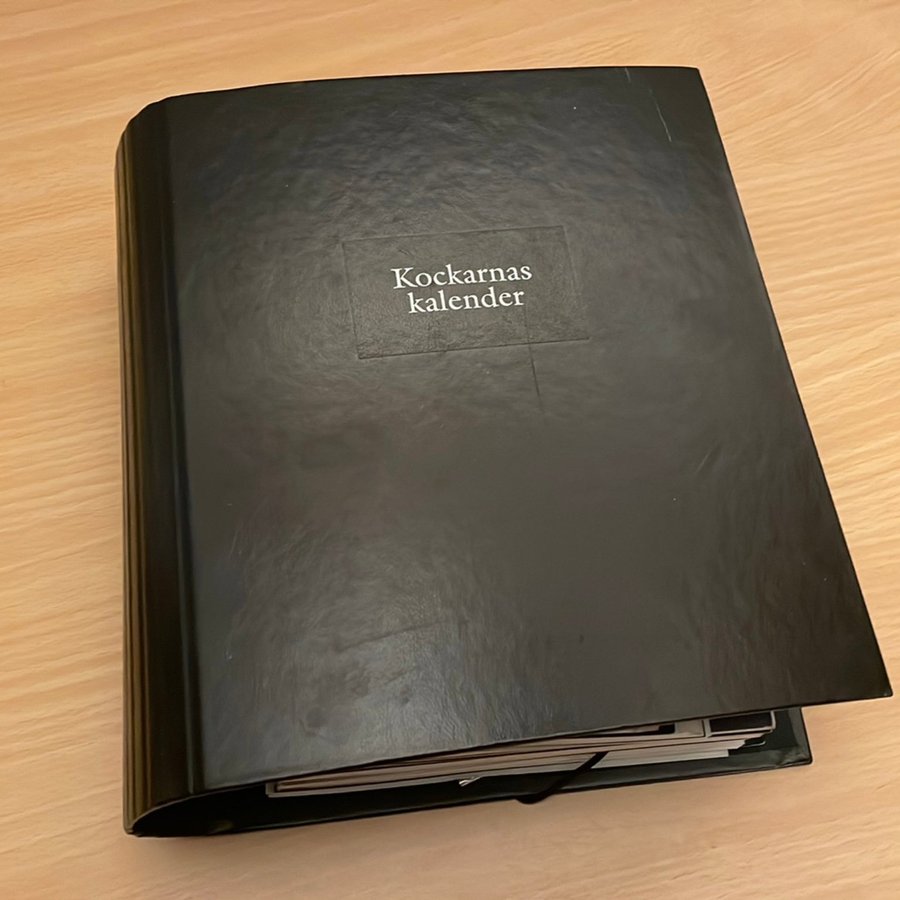 Se produkter som liknar Bonniers Stora Kokbok & Kocka.. på Tradera ... Se produkter som liknar Bonniers Stora Kokbok & Kocka.. på Tradera ...