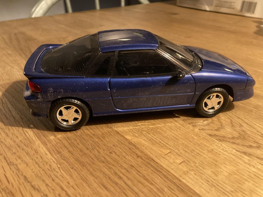 Se produkter som liknar AMT Promo 1991 Geo Storm GSI .. på Tradera ...