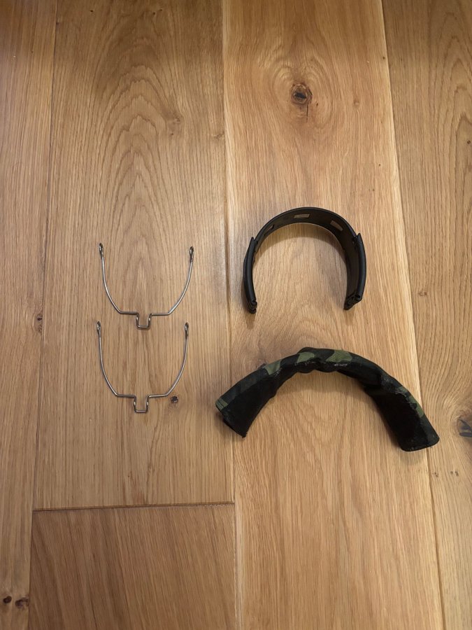 Airsoft Z-Tac Headset helmet mount | Köp på Tradera (713937079)