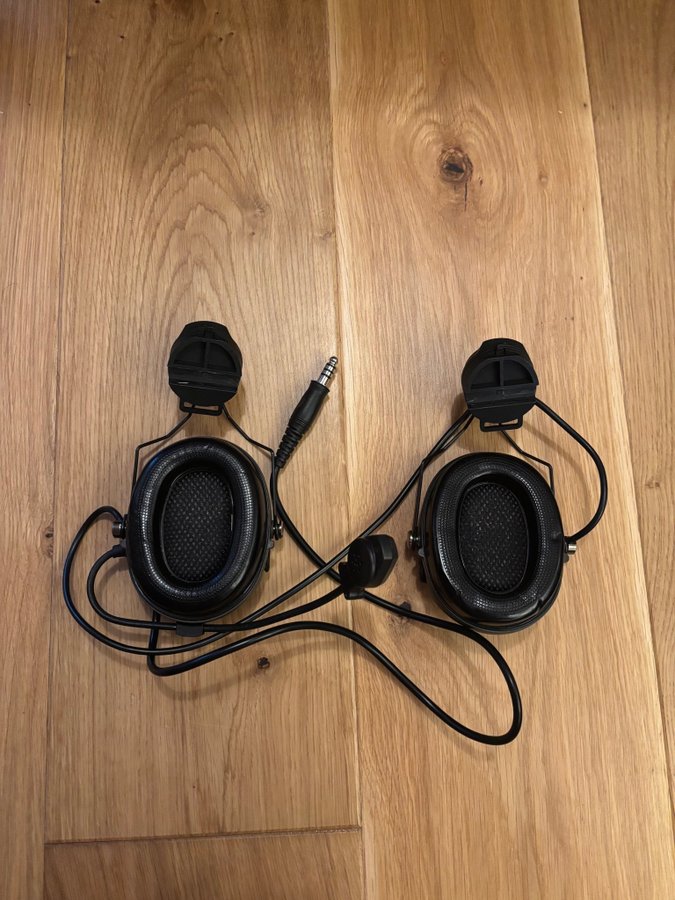 Airsoft Z-Tac Headset helmet mount | Köp på Tradera (713937079)