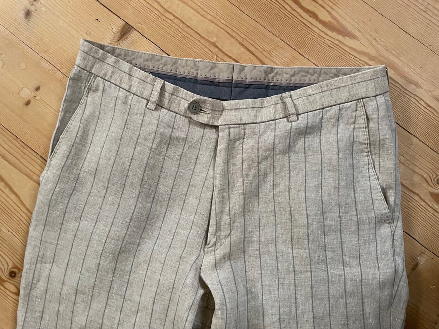 Oscar Jacobson beige linnebyxor kostymbyxor, st.. | Köp på Tradera ...