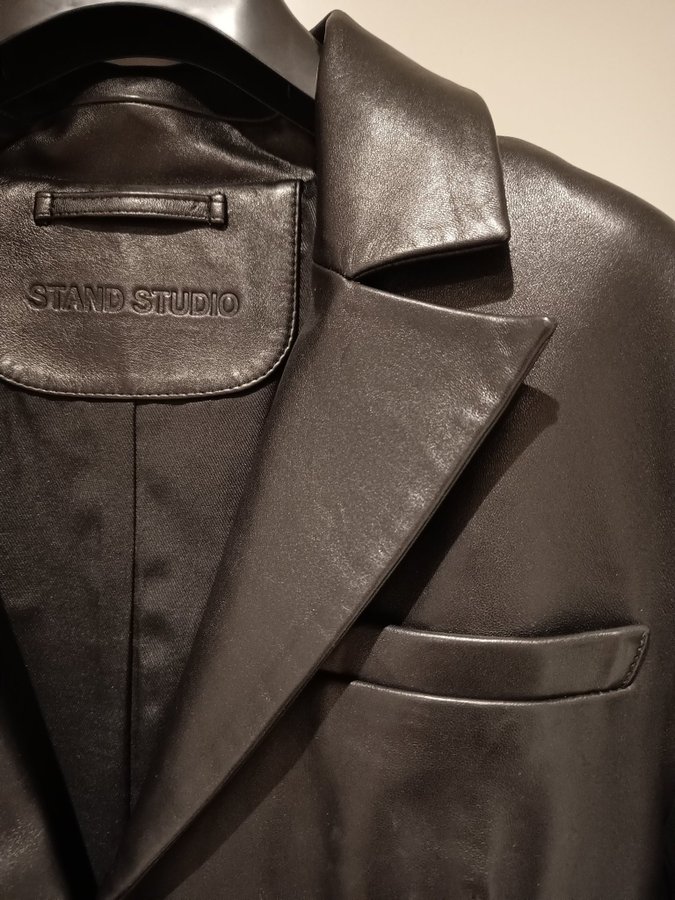 STAND STUDIO Lammnappa Blazer, Läderjacka, Skin.. | Köp på Tradera ...