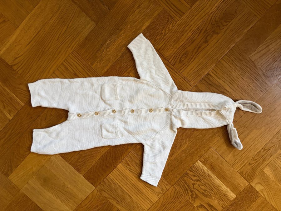 Minimarket vit stickad baby overall, 4-6 manader | Köp på Tradera ...