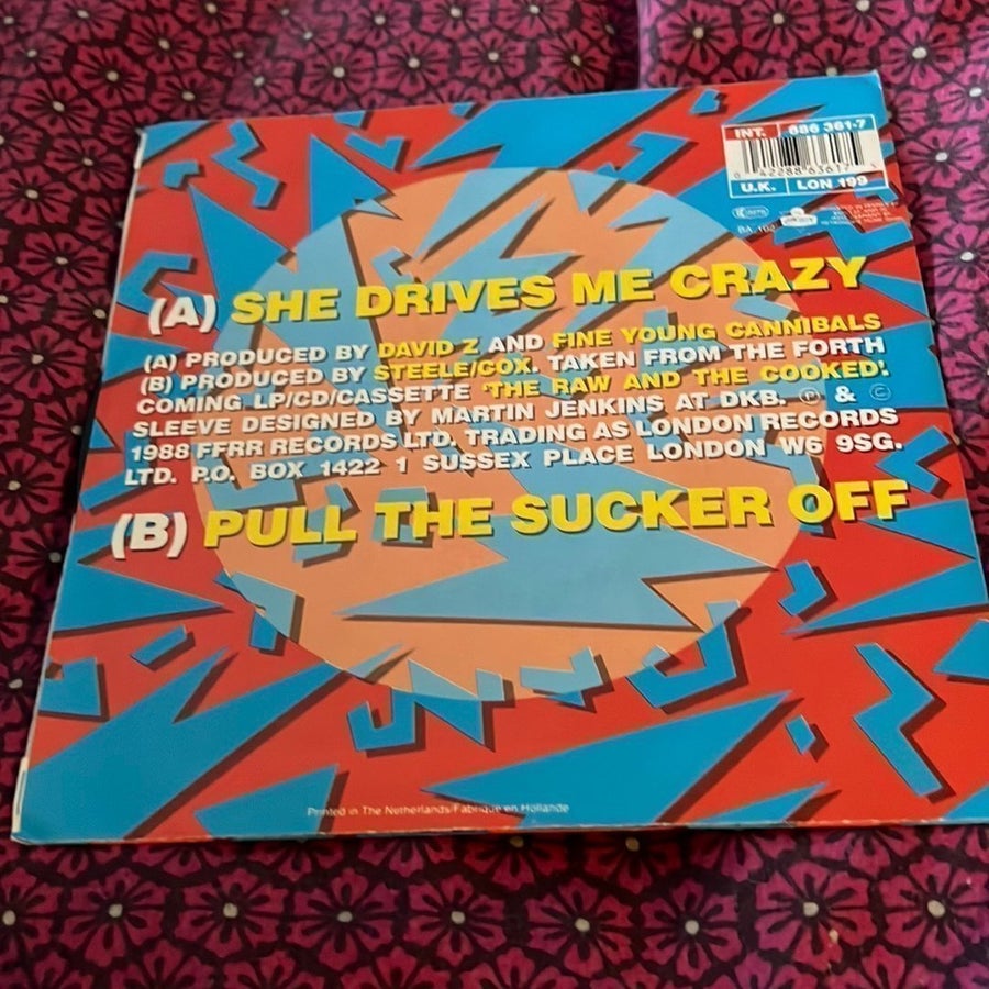 Fine Young Cannibals - She Drives Me Crazy 7" V.. | Köp på Tradera ...