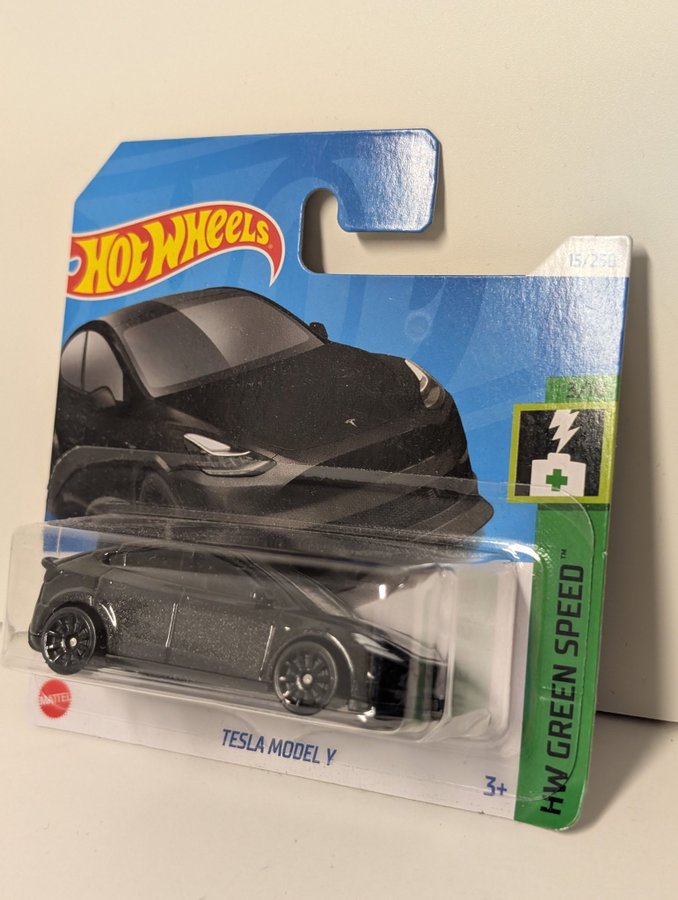 Köp nu! Hot Wheels Tesla Cybertruck och Model Y | Köp på Tradera ...