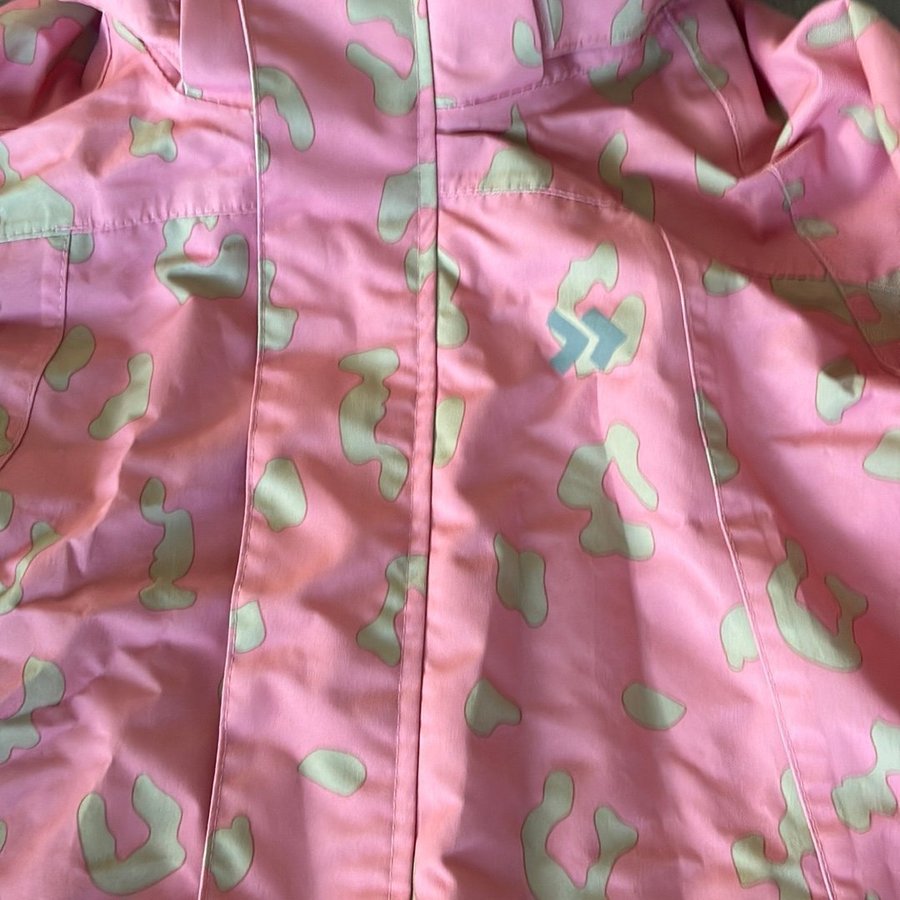 157. FUNK rosa jacka, storlek 150 | Köp på Tradera (734432257)