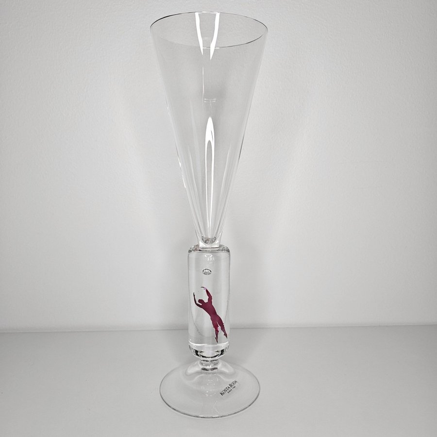 Champagneglas signerat av Bertil Vallien modell.. | Köp på Tradera (700424695)