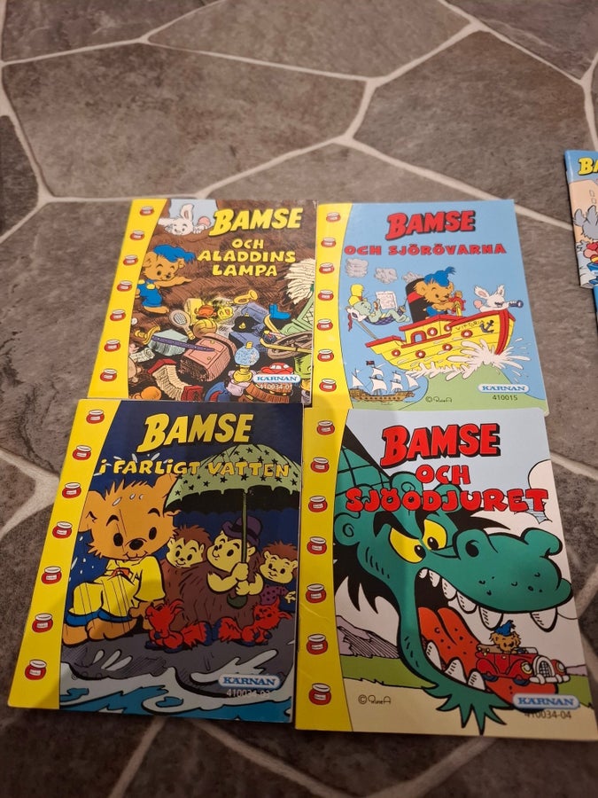 Se produkter som liknar Bamse - Samling av 16 Bamse b.. på Tradera ...