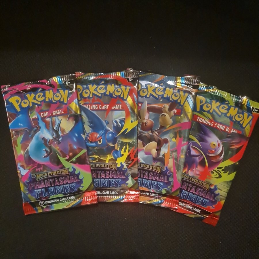 Phantasmal Flames Booster packs | Köp på Tradera (711337747)