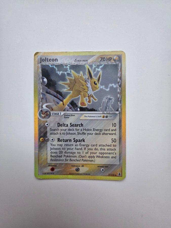 Jolteon 7/113 Delta Species (UTROP 1KR) Pokémon.. | Köp på Tradera ...