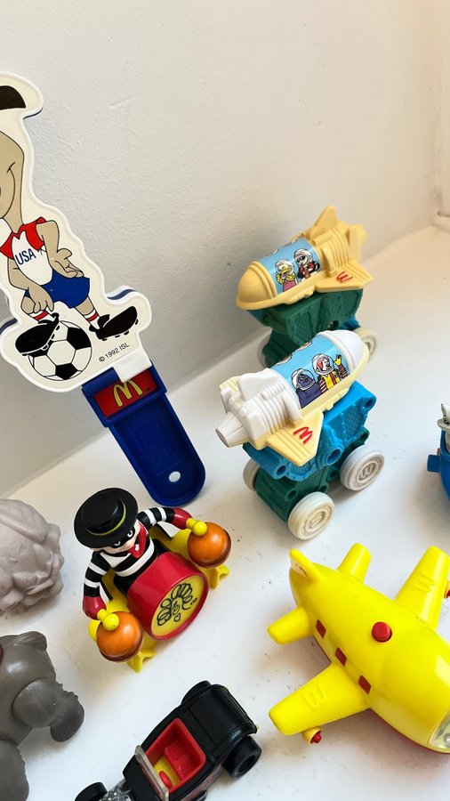 Vintage 90 tal samling Leksaker McDonald's Arti.. | Köp på Tradera ...