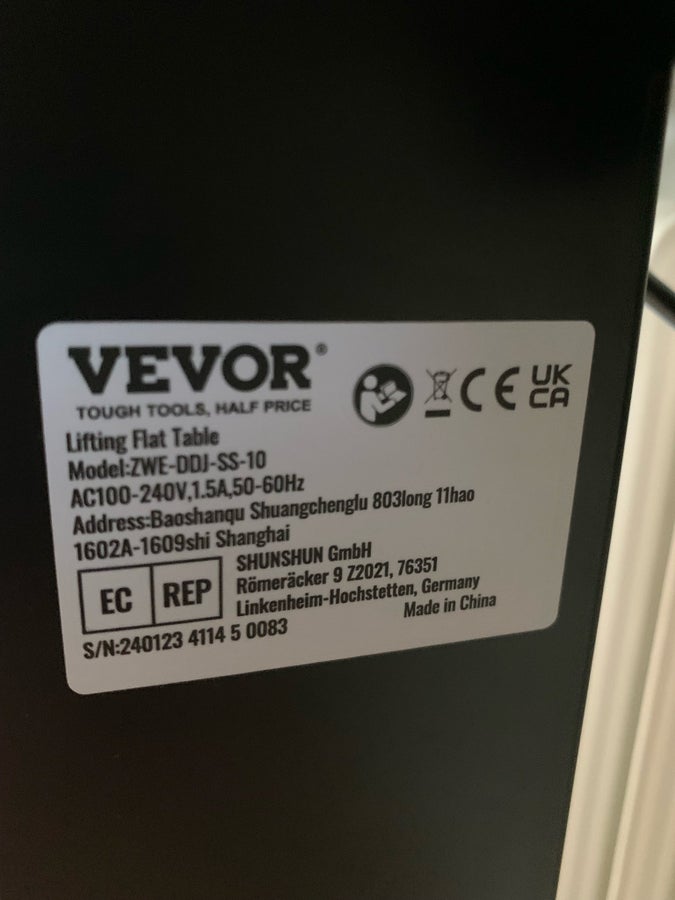 Elektriskt höj- och sänkbart skrivbord – VEVOR .. | Köp på Tradera ...