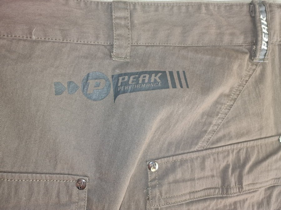 Peak Performance React L SH Shorts Brun XL – Ou.. | Köp på Tradera ...
