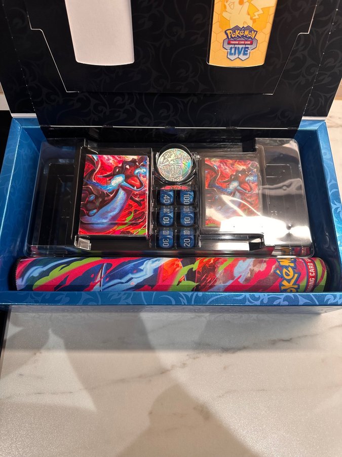 Pokémon Mega Charizard X EX Ultra-Premium Colle.. | Köp på Tradera ...