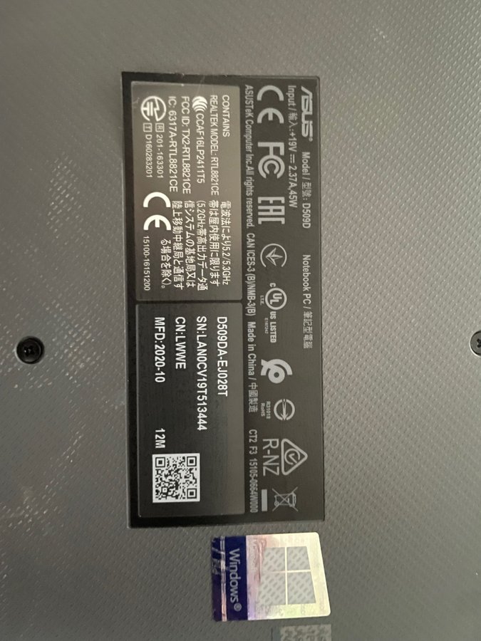 ASUS Laptop | Köp på Tradera (710587758)