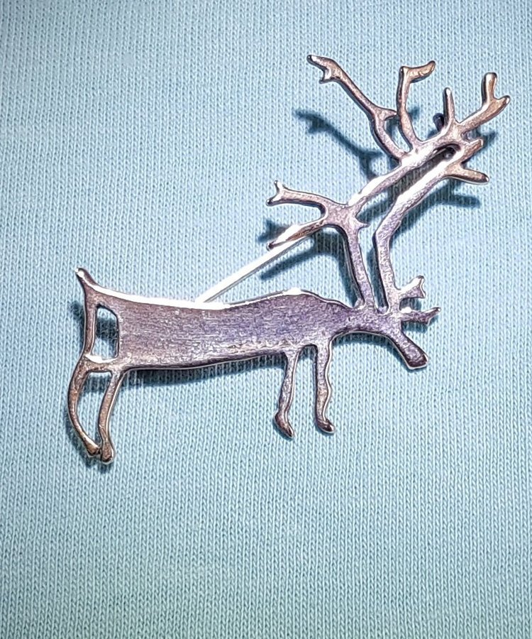 Unik Brosch Samisk Symbol REN Roland Lantz TANA | Köp på Tradera ...