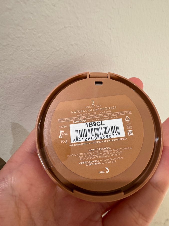 Lumene Natural Glow Bronzer - Arctic Sun | Köp på Tradera (710807666)