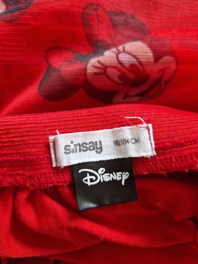 Sinsay röd kjol Mimmi Pig, Minnie Mouse, storle.. | Köp på Tradera ...