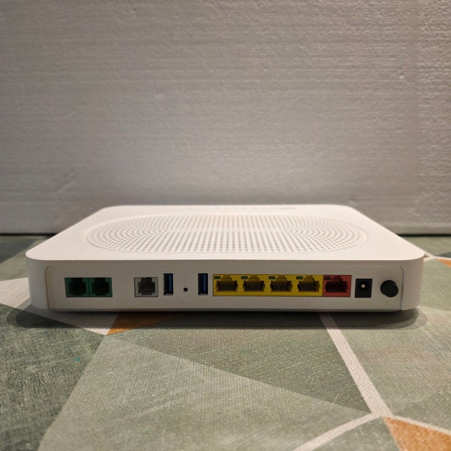 Telia WiFi-Router Plus | Köp på Tradera (702036072)