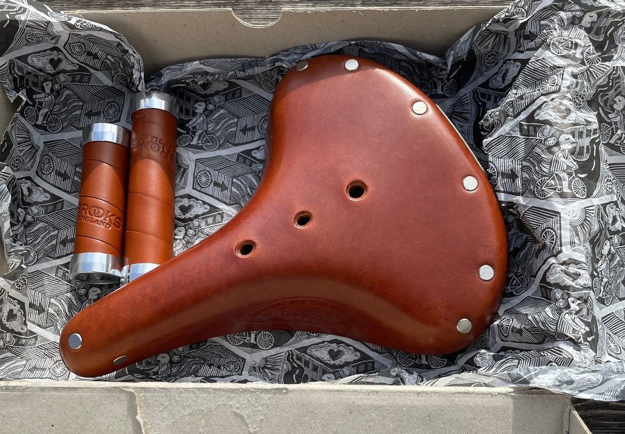 Brooks B68 sadel med handtag | Köp på Tradera (693827268)