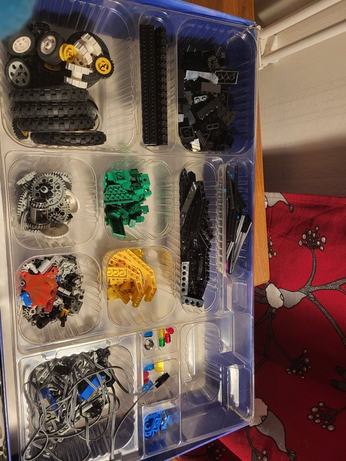 Se produkter som liknar Lego Mindstorms 9797 - Roboti.. på Tradera ...