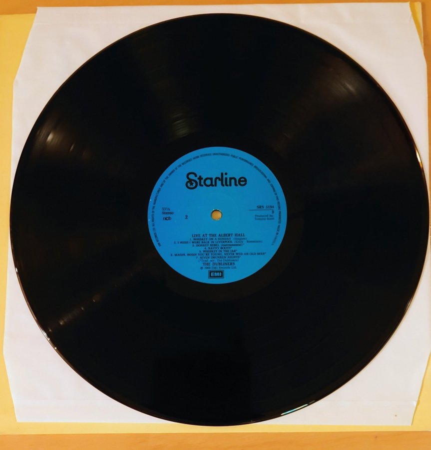 The Dubliners - Live at the Albert Hall - LP | Köp på Tradera (711018269)