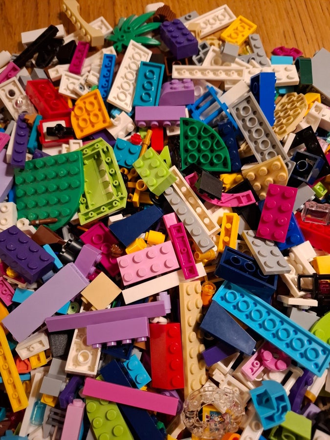 Lego Freinds bitar ca 920 st | Köp på Tradera (736870090)