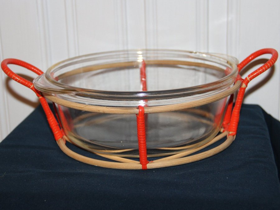 UGNSFAST SKÅL FORM GRYTA, PYREX OCH ROTTING | Köp på Tradera (707634569)