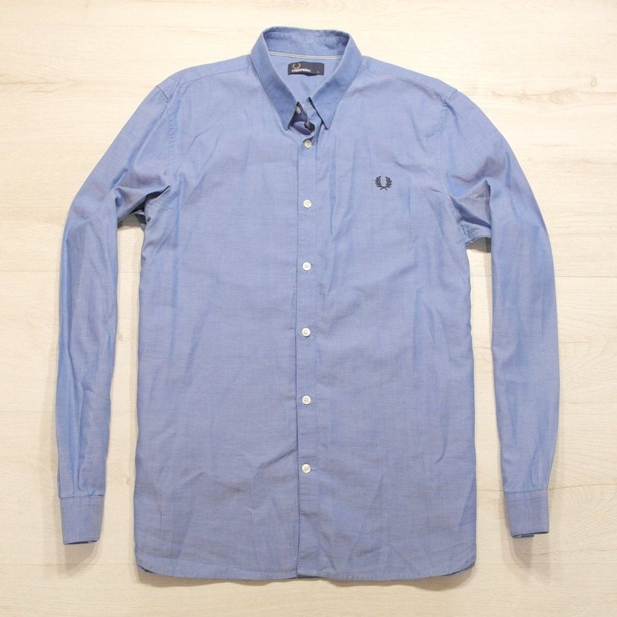 FRED PERRY Blå Skjorta str.. | Köp från PrestigeClothes på Tradera ...