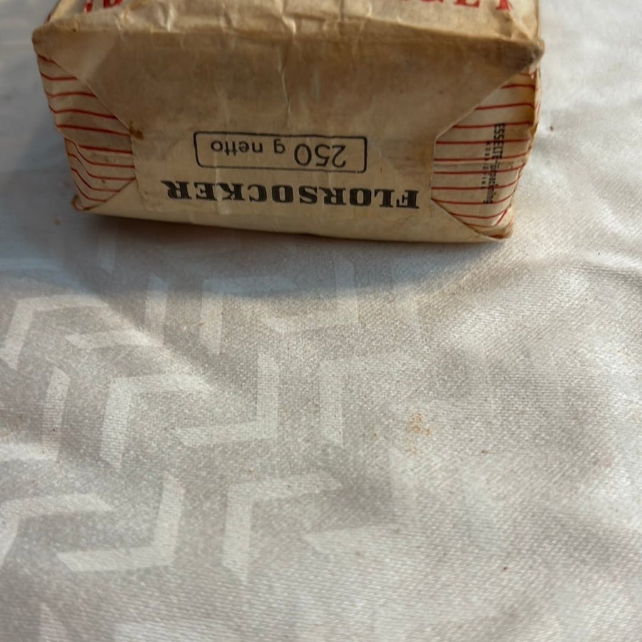 Från Lanthandel 50-60tal FLOR SOCKER SSA 250gram | Köp på Tradera ...