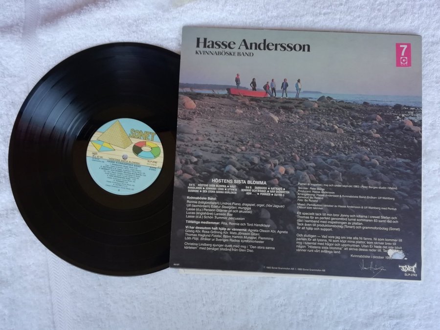 HASSE ANDERSSON 2 st. LP-skivor från 1982-1983.