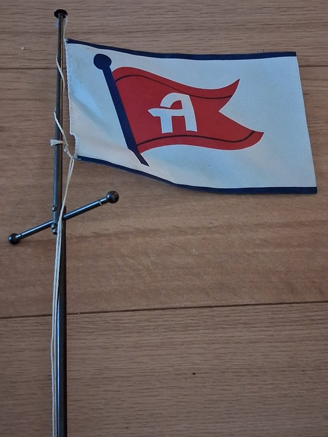 Se produkter som liknar STANDARD FLAGGA REDERI TORKEL.. på Tradera ...