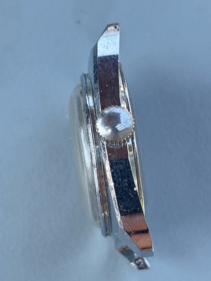 Vintage Timex Armbandsur | Köp på Tradera (710960884)