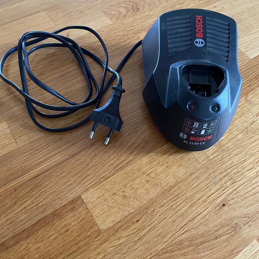 Se produkter som liknar Bosch batteriladdare AL 1130 CV på Tradera ...