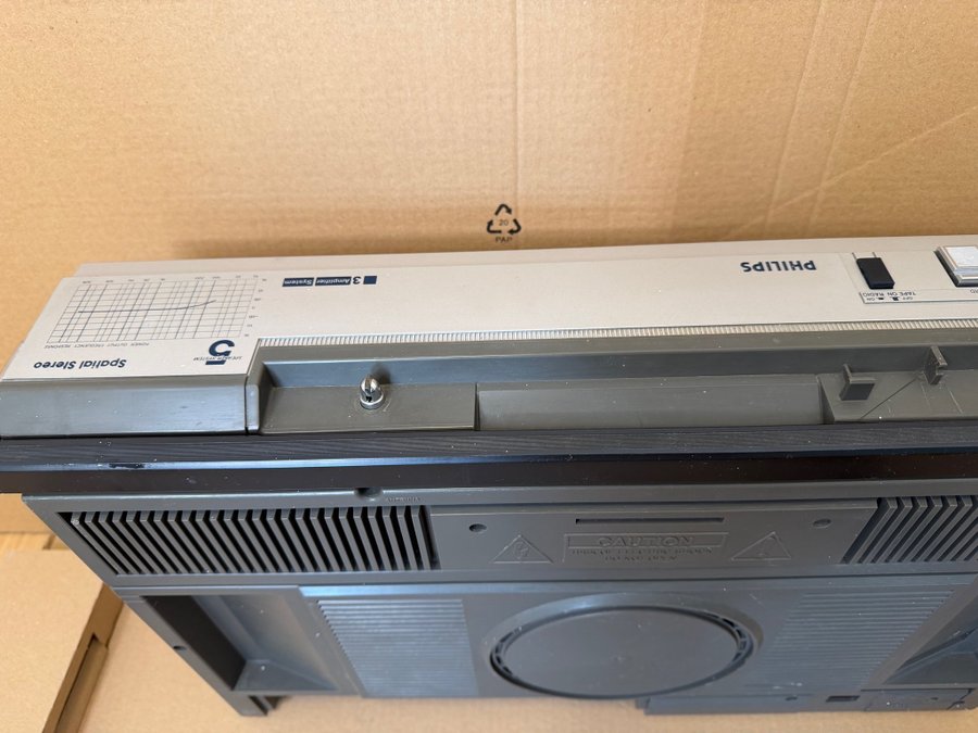 Philips D8444 Power Player Stereo Radio Kassett.. | Köp på Tradera ...