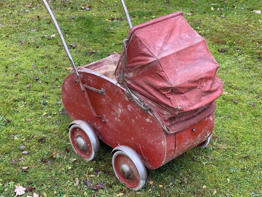 Emmaljunga barnvagn 1930–40-tal – träkaross och.. | Köp på Tradera ...