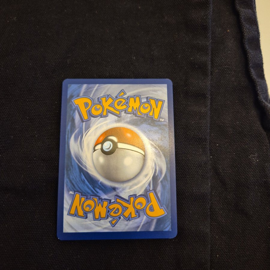 Larvitar - Pokémonkort | Köp på Tradera (712103538)