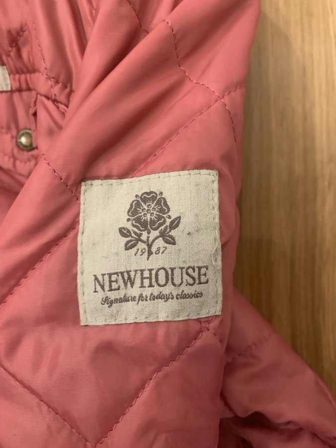 Newhouse-jacka | Köp från mairesale på Tradera (712020582)