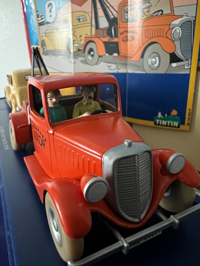 Tintin Samlarbilar x2 : Bärgare & släp i skala .. | Köp på Tradera ...