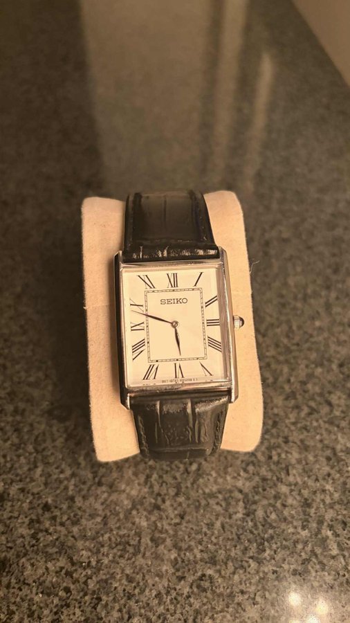 Seiko Tank | Köp på Tradera (711270129)