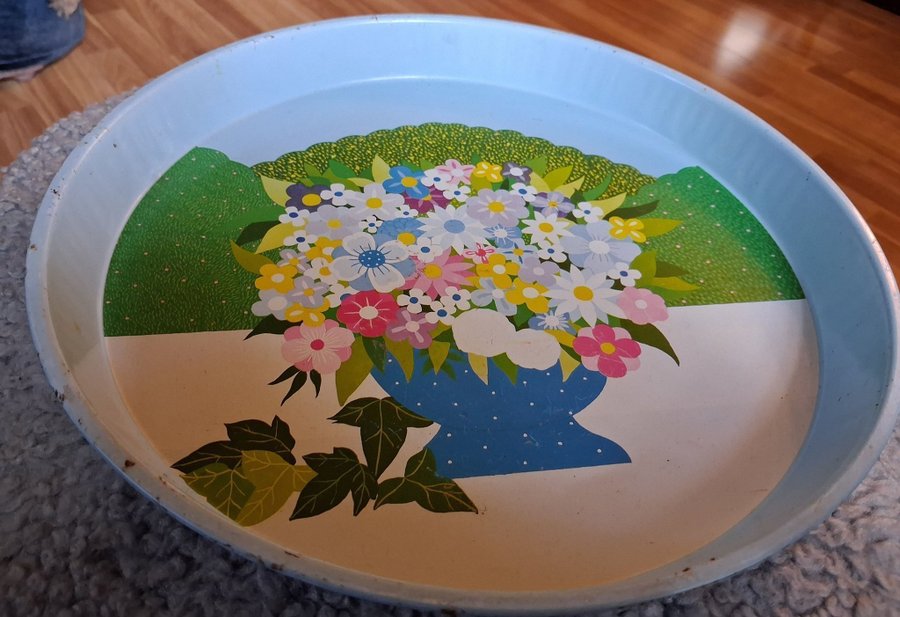 Hunky Dory Bricka | Köp på Tradera (702080399)