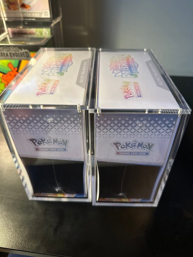 Prismatic Evolution Elite trainer box x2 Inkl. .. | Köp på Tradera ...