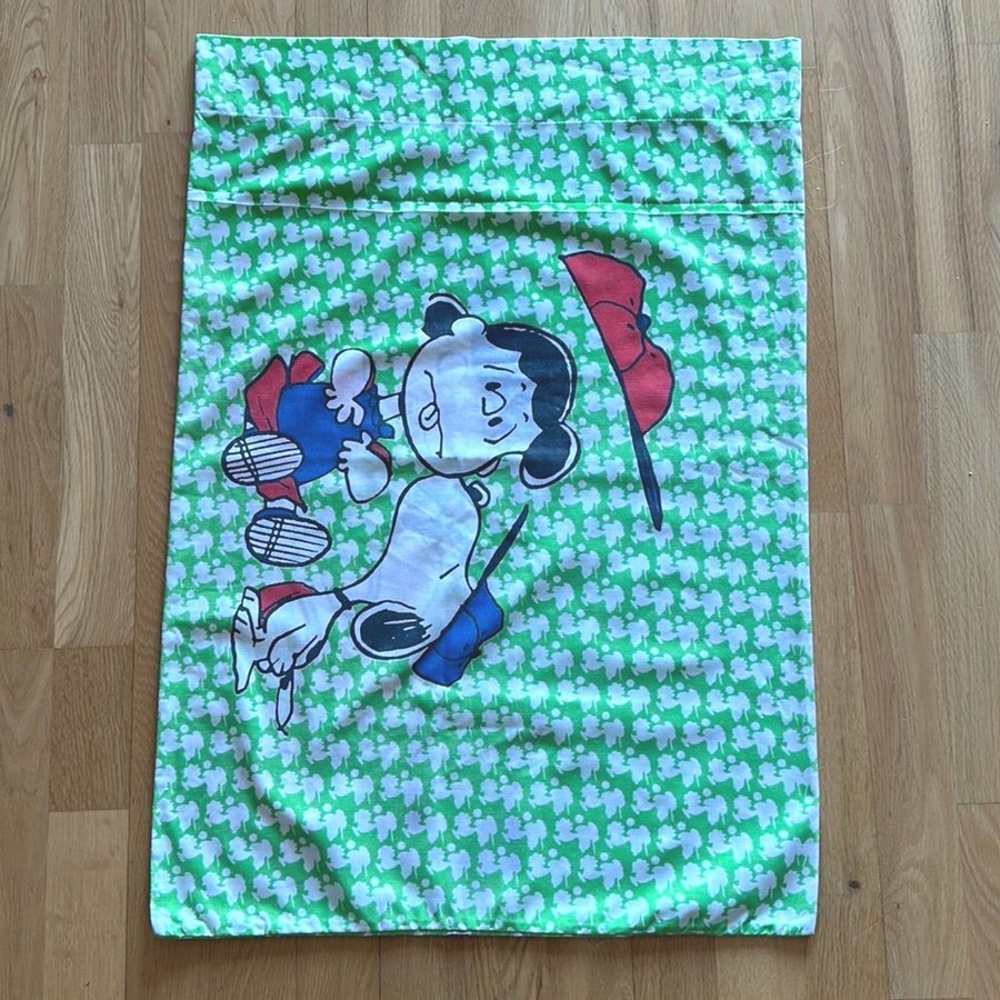 Vintage Snoopy örngott kuddfodral Snobben Lucy .. | Köp på Tradera ...