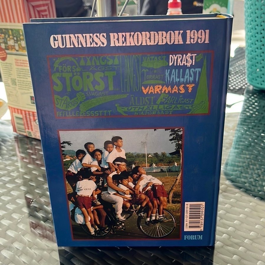 Se produkter som liknar Guinness Rekordbok 1991 på Tradera (693545124)