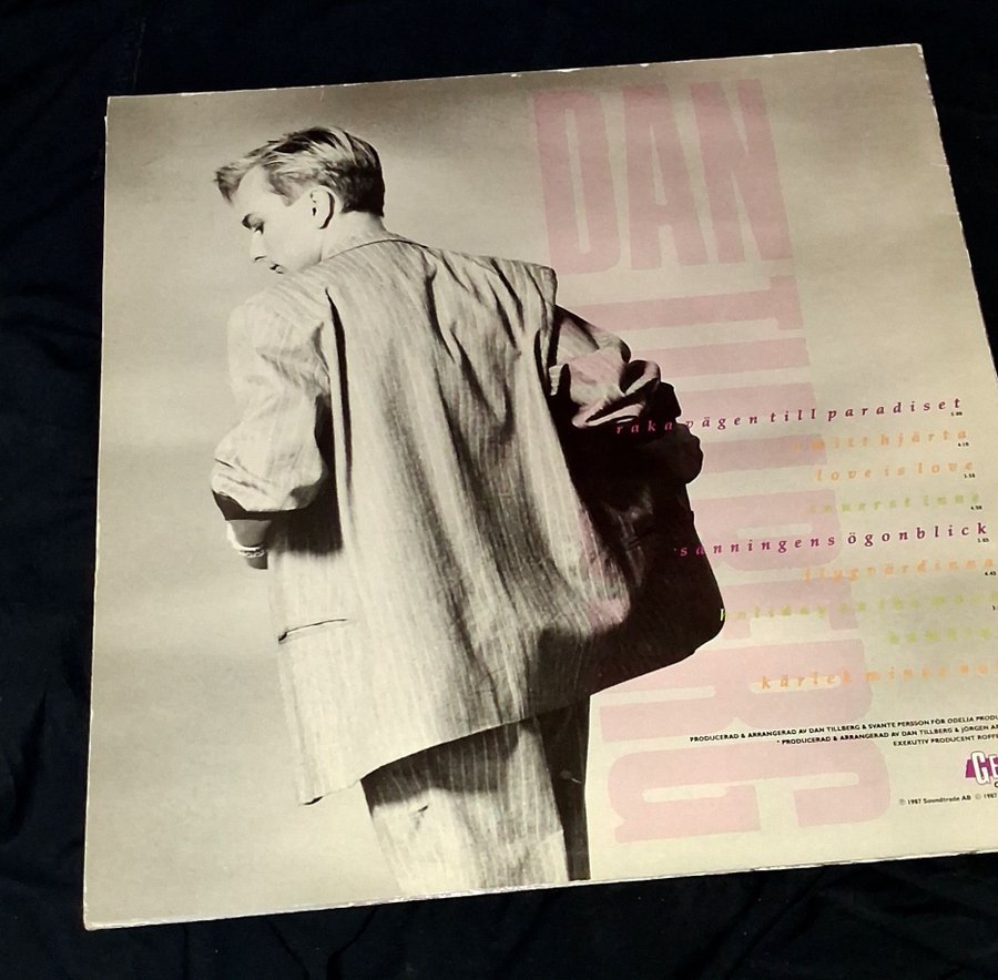 Dan Tillberg - Raka Vägen Till Paradiset LP | Köp på Tradera (714297794)