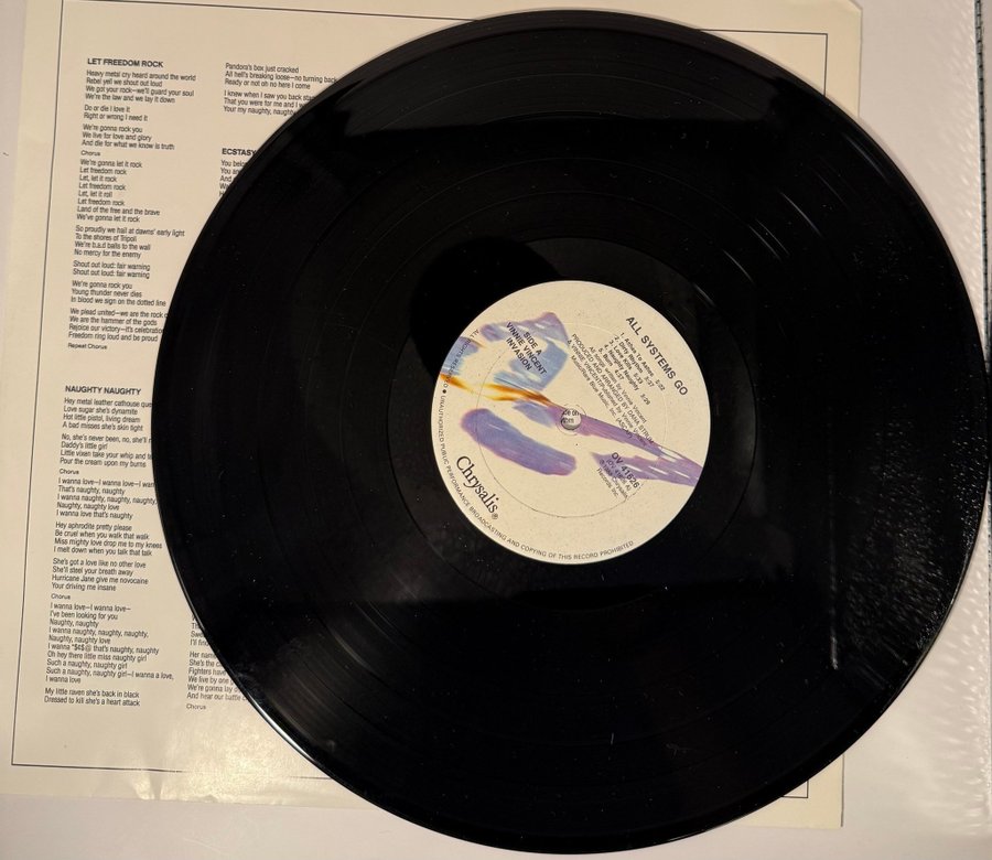 Vinnie Vincent Invasion - All Systems Go LP | Köp på Tradera (707667927)