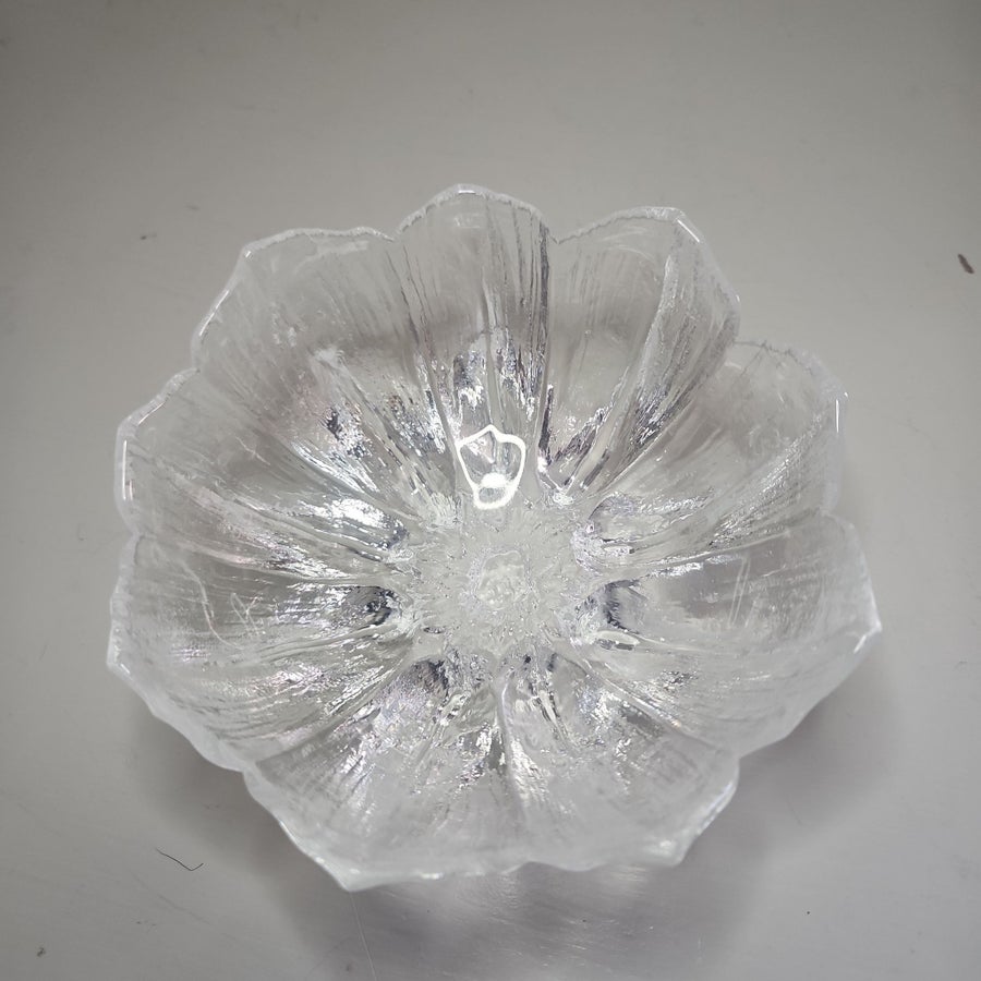 Kosta Boda Monet Waterlily Näckros skål i glas .. | Köp på Tradera ...